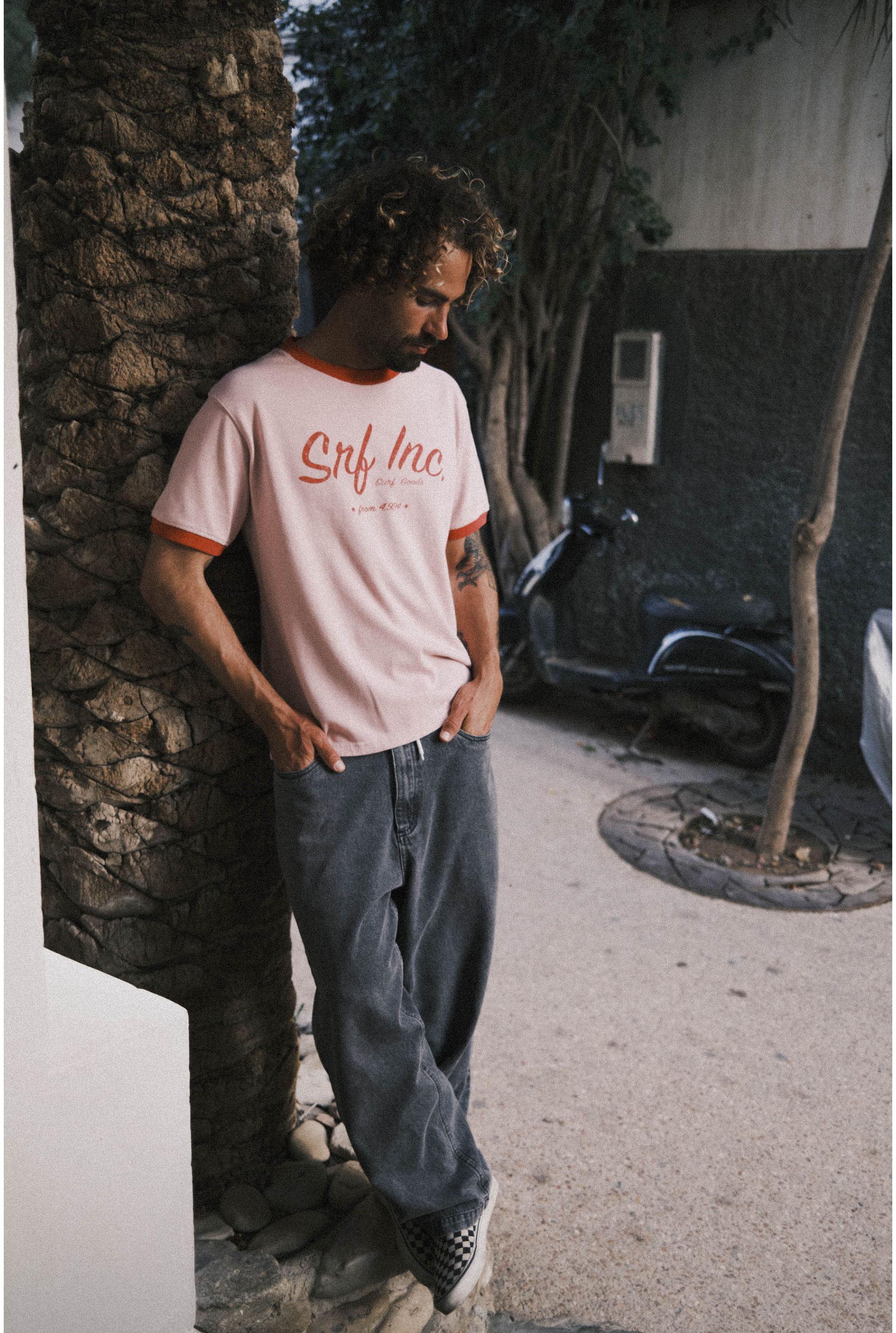 Retro Tee - Pink Kush | Herren-T-Shirt | Surf Inc.